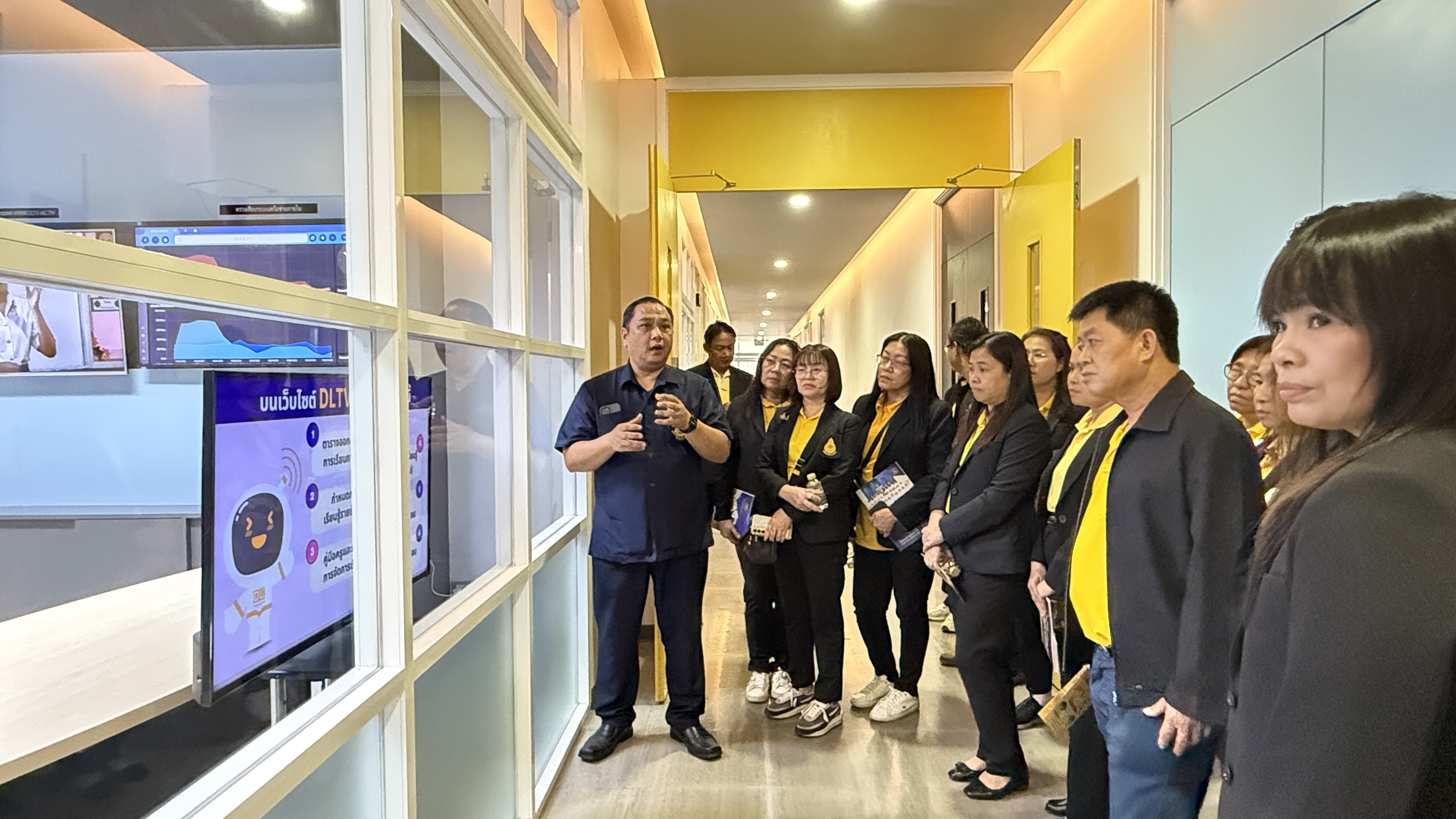 DLTV มูลนิธิการศึกษาทางไกลผ่านดาวเทียม